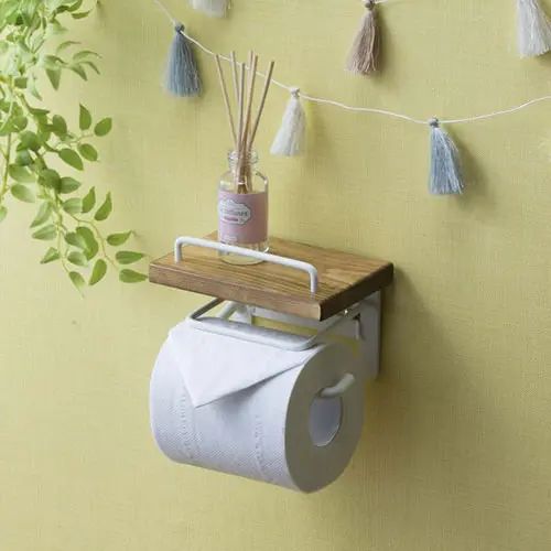 お客様の注目キーワードはこちら！トイレットペーパーホルダー シングルタイプ ナチュラル暗くなってしまいがちなトイレを明るくしたいと思ったときに、まず変えてみてほしいのはトイレットペーパーホルダーです。シングルなので省スペースでおしゃれな空間...