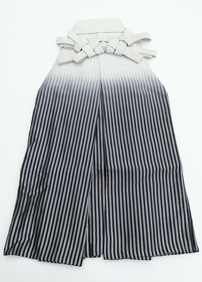 ※お使いのモニター等の状況により実物と色味や質感が違って見える場合がございます。 ※中古品のため、使用感があります。ご了承の上ご購入下さいませ。 ※一部在庫を店舗と共有していますので、入れ違いでご用意できない場合があります。【size】紐下...