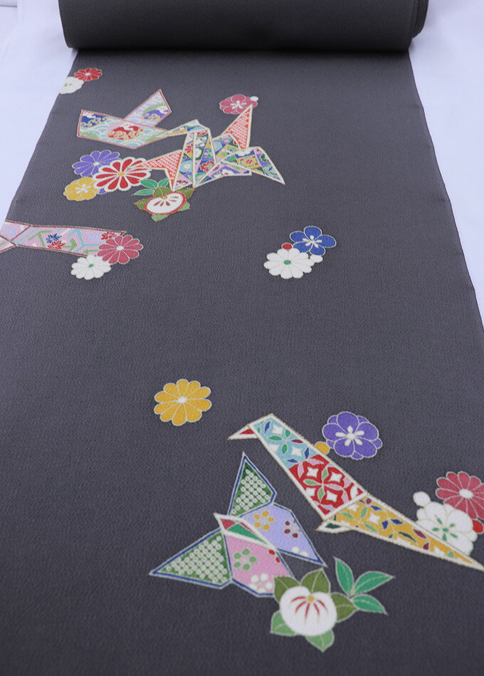 ←クリックで写真を拡大 商品情報 附下 新古品 長さ約12.5m 幅約36〜38cm 価格は生地（反物）のみの価格です。お仕立て代等は含まれておりません。 お仕立ては時期、素材等によって値段が変動しますので、お問合せ下さい。 ご質問等ありま...