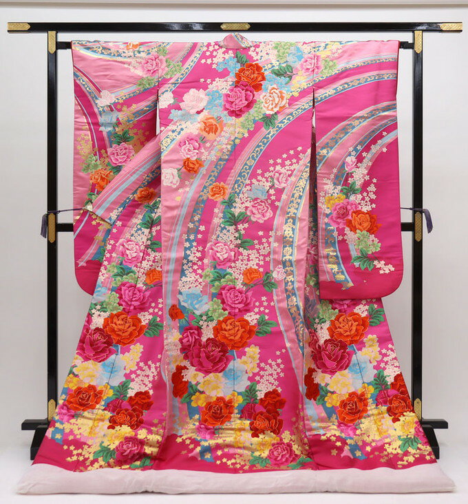 礼装として、成人式や謝恩会、披露宴やパーティーなどでご着用いただけます。 ※お使いのモニター等により実物と色味や質感が違って見える場合がございます。 作業に使用しているモニターの色温度は6500Kです。 パソコンやスマホによっては実際の色と...