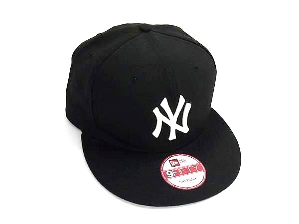 商品情報 ブランド名 NEWERA ニューエラ 状態ランク Bランク ライン カラーブラック系 素材 ウール100％ サイズ(cm) 実寸:頭周り 約56.5cm(調整可能)　つば 約7cm サイズ(inch) ポケット 付属品画像内にある...