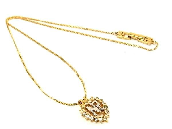 商品情報 ブランド名 NINA RICCI ニナリッチ 状態ランク ABランク(美品) ライン カラーゴールド系 素材 サイズ 全長:約42cmトップ:W 約1.7cm　H 約2.1cm ポケット 付属品画像内にあるものが全てになります シ...