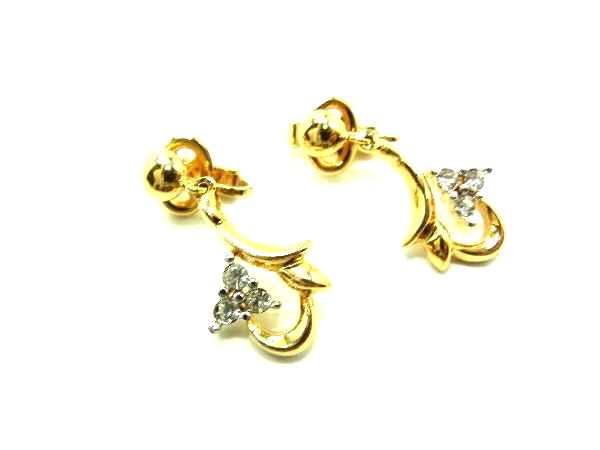 商品情報 ブランド名 NINA RICCI ニナリッチ 状態ランク ABランク(美品) ライン カラーゴールド系 素材 サイズ(cm) W 約1.1cm　H 約3cm サイズ(inch) ポケット 付属品画像内にあるものが全てになります シ...