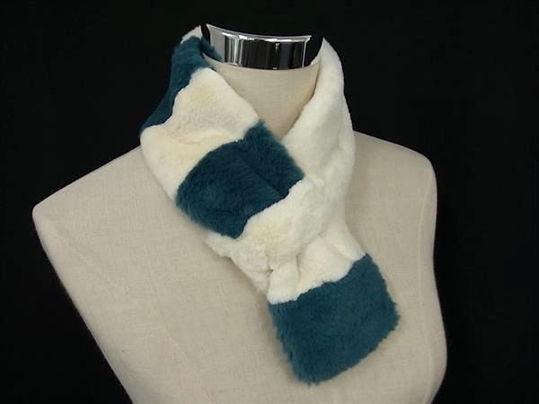 商品情報 ブランド名 FURART 状態ランク Sランク(未使用品) ライン カラーアイボリー系×グリーン系 素材 ポリエステル100% サイズ 全長 約67cm　幅 約10cm ポケット 付属品画像内にあるものが全てになります シリアル及...