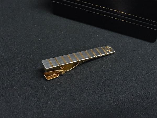 商品情報 ブランド名 dunhill ダンヒル 状態ランク ABランク(美品) ライン カラーゴールド系×シルバー系 素材 サイズ(cm) 全長:約5.3cm サイズ(inch) ポケット 付属品画像内にあるものが全てになります シリアル及...