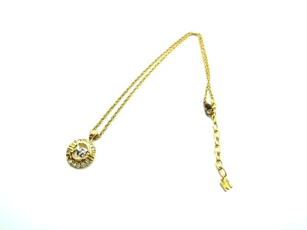 商品情報 ブランド名 NINA RICCI ニナリッチ 状態ランク ABランク ライン カラーゴールド系 素材 サイズ 全長:約41cmW 約1.5cm　H 約2cm ポケット 付属品画像内にあるものが全てになります シリアル及び刻印 状態...