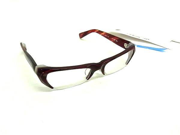 商品情報 ブランド名 Ptolemy48 トレミー48 状態ランク Aランク(極美品) ライン カラーレッド系×レンズ クリア 素材 サイズ フレーム 約13cm　テンプル 約14cm　レンズ 縦 約2.6cm　横 約5cm ポケット 付属...