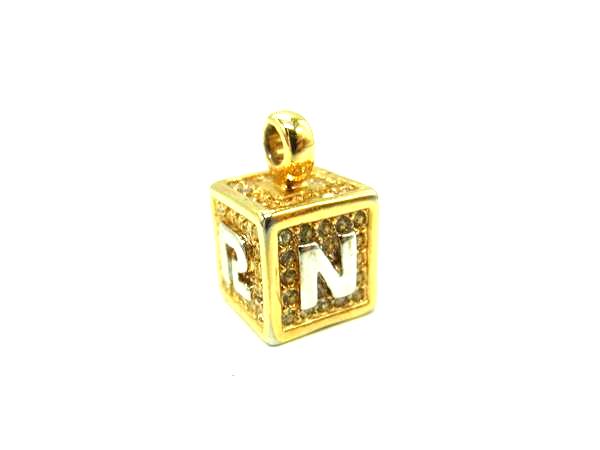 商品情報 ブランド名 NINA RICCI ニナリッチ 状態ランク ABランク(美品) ライン カラーゴールド系×シルバー系 素材 サイズ(cm) W 約1.1cm　H 約1.6cm サイズ(inch) ポケット 付属品画像内にあるものが全...