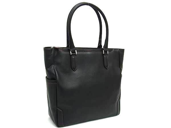 商品情報 ブランド名 良品工房 状態ランク Aランク(極美品) ライン カラーブラック系 素材 レザー サイズ W 約34.5cm　H 約36cm　D 約14cm ポケット外 ポケット×4(内部ポケット×2)　中 ポケット×2　中 ファスナ...