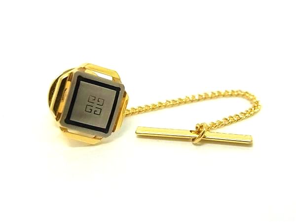 商品情報 ブランド名 GIVENCHY ジバンシィ 状態ランク Aランク(美品) ライン カラーゴールド系×シルバー系 素材 サイズ W 約1.2cm　H 約1.2cmチェーン長さ 約5.5cm ポケット 付属品画像内にあるものが全てになり...