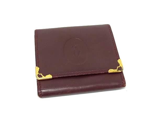商品情報 ブランド名 Cartier カルティエ 状態ランク Bランク ライン カラーボルドー系 素材 レザー サイズ(cm) W 約8.1cm　H 約8.2cm　D 約1cm サイズ(inch) W 約3.19inch　H 約3.23in...