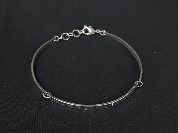 商品情報 ブランド名 ANNE KLEIN アンクライン 状態ランク Bランク ライン カラーシルバー系 素材 サイズ 腕周り:(最大)約19.5cm ポケット 付属品画像内にあるものが全てになります シリアル及び刻印 状態使用感　擦れ　く...