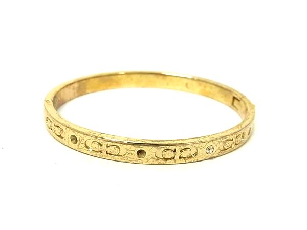 商品情報 ブランド名 COACH コーチ 状態ランク Bランク ライン カラーゴールド系 素材 サイズ 腕周り:約17.2cm ポケット 付属品画像内にあるものが全てになります シリアル及び刻印 状態使用感　擦れ　小傷　くすみラインストーン...