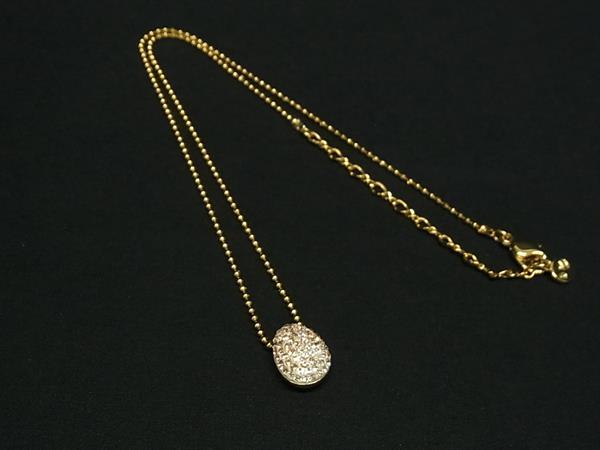 商品情報 ブランド名 SWAROVSKI スワロフスキー 状態ランク Aランク(極美品) ライン カラーゴールド系 素材 サイズ 全長:約45cm　トップ W 約0.9cm　H 約1.3cm ポケット 付属品画像内にあるものが全てになります...