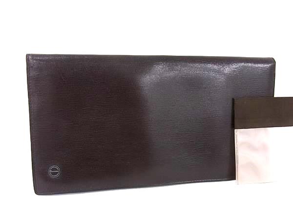 商品情報 ブランド名 dunhill ダンヒル 状態ランク ABランク(美品) ライン カラーブラウン系 素材 レザー サイズ(cm) W 約9.5cm　H 約19cm　D 約1cm サイズ(inch) W 約3.74inch　H 約7.4...
