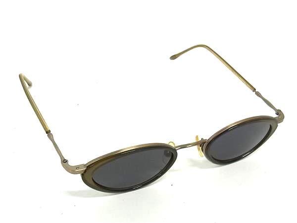 商品情報 ブランド名 Calvin Klein カルバンクライン 状態ランク Bランク ライン カラーカーキ系×レンズ クリアブラック系 素材 サイズ フレーム 約14cm　テンプル 約12.6cm　レンズ 縦 約3.1cm　横 約4.5c...