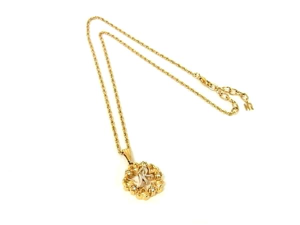 商品情報 ブランド名 NINA RICCI ニナリッチ 状態ランク Aランク(美品) ライン カラーゴールド系×シルバー系 素材 サイズ(cm) 全長:約45.2cmW 約1.9cm　H 約2.8cm サイズ(inch) ポケット 付属品画...