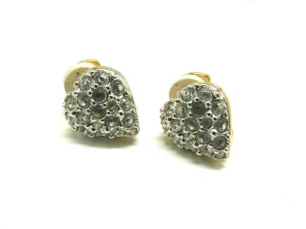 商品情報 ブランド名 SWAROVSKI スワロフスキー 状態ランク ABランク ライン カラーゴールド系 素材 サイズ(cm) W 約1cm　H 約1.3cm サイズ(inch) W 約0.39inch　H 約0.51inch ポケット ...