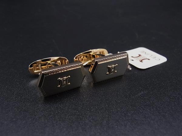 商品情報 ブランド名 CELINE セリーヌ 状態ランク Aランク(美品) ライン カラーシルバー系×ゴールド系 素材 サイズ(cm) W 約1.7cm　H 約1.1cm サイズ(inch) W 約0.67inch　H 約0.43inch ...