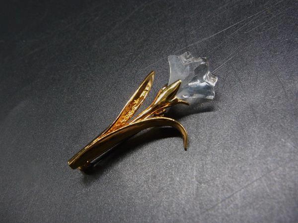 商品情報 ブランド名 SWAROVSKI スワロフスキー 状態ランク ABランク ライン カラーゴールド系×クリア 素材 サイズ(cm) 全長:約4.5cm サイズ(inch) 全長:約1.77inch ポケット 付属品画像内にあるものが全...