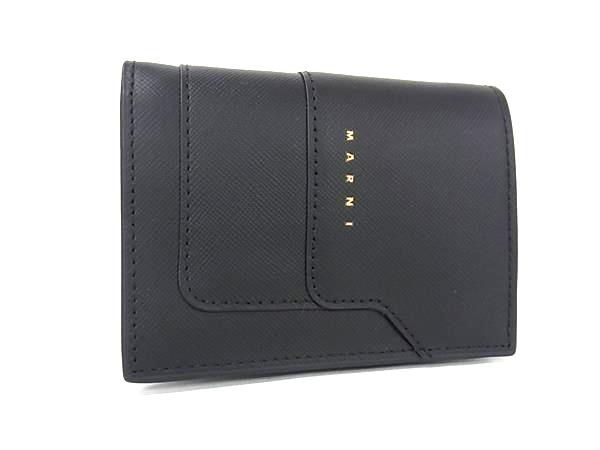 商品情報 ブランド名 MARNI マルニ 状態ランク SAランク(新品同様) ライン カラーブラック系 素材 レザー サイズ W 約8.5cm　H 約11.5cm　D 約3cm ポケット中 ポケット×2　札入れ×1　小銭入れ×1　カード入れ...