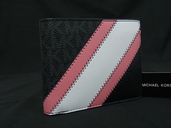 商品情報 ブランド名 MICHAEL KORS マイケルコース 状態ランク SAランク(新品同様) ライン カラーブラック系×ピンク系 素材 PVC×レザー サイズ W 約11cm　H 約9.5cm　D 約2.5cm ポケット中 ポケット×...