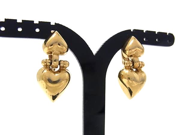 商品情報 ブランド名 GIVENCHY ジバンシィ 状態ランク Bランク ライン カラーゴールド系 素材 サイズ(cm) W 約1.2cm　H 約2.5cm サイズ(inch) W 約0.47inch　H 約0.98inch ポケット 付属...