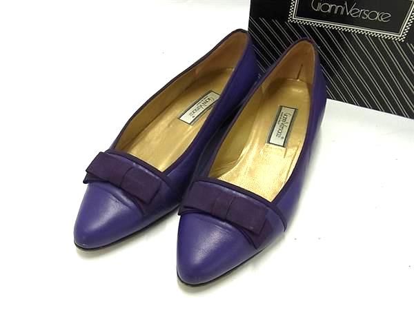 商品情報 ブランド名 GIANNI VERSACE　ジャンニ ヴェルサーチ 状態ランク ABランク(美品) ライン カラーパープル系 素材 レザー サイズ 表記サイズ:37 (日本サイズ:約24.0cm)実寸サイズ:アウトソール 約24cm...