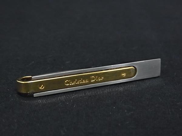 商品情報 ブランド名 ChristianDior ディオール 状態ランク Bランク ライン カラーシルバー系×ゴールド系 素材 サイズ(cm) 全長:約4.8cm幅:約0.6cm サイズ(inch) ポケット 付属品画像内にあるものが全てに...