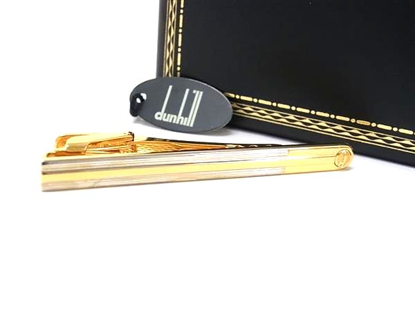 商品情報 ブランド名 dunhill ダンヒル 状態ランク Aランク(極美品) ライン カラーゴールド系 素材 サイズ(cm) 全長:約6.1cm サイズ(inch) 全長:約2.40inch ポケット 付属品画像内にあるものが全てになりま...