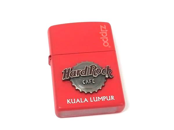 商品情報 ブランド名 ZIPPO ジッポー 状態ランク Aランク(極美品) ライン カラーレッド系 素材 サイズ(cm) W 約3.7cm　H 約5.5cm　D 約1.2cm サイズ(inch) ポケット 付属品画像内にあるものが全てになり...