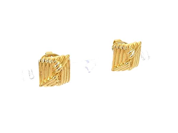 商品情報 ブランド名 NINA RICCI ニナリッチ 状態ランク Aランク(美品) ライン カラーゴールド系 素材 サイズ(cm) W 約1.3cm　H 約1.3cm サイズ(inch) W 約0.51inch　H 約0.51inch ポ...