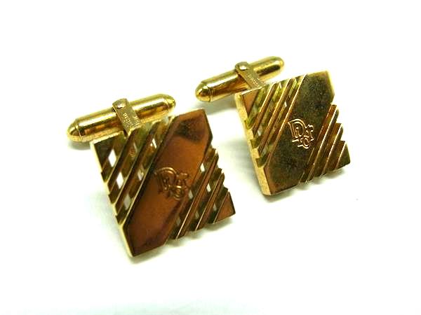 商品情報 ブランド名 ChristianDior ディオール 状態ランク ABランク(美品) ライン カラーゴールド系 素材 サイズ W 約1.5cm　H 約1.5cm ポケット 付属品画像内にあるものが全てになります シリアル及び刻印 状...