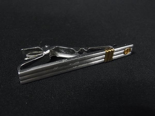 商品情報 ブランド名 dunhill ダンヒル 状態ランク Bランク ライン カラーシルバー系×ゴールド系 素材 サイズ(cm) 全長:約5.2cm 幅:約0.6cm サイズ(inch) ポケット 付属品画像内にあるものが全てになります シ...
