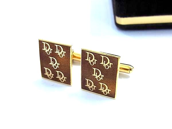 商品情報 ブランド名 ChristianDior クリスチャンディオール 状態ランク ABランク(美品) ライン カラーゴールド系×ブラウン系 素材 サイズ W 約1.5cm　H 約1.9cm ポケット 付属品画像内にあるものが全てになりま...