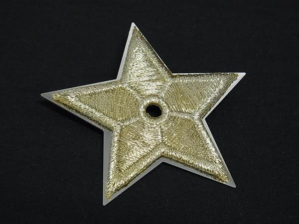 商品情報 ブランド名 ChristianDior ディオール 状態ランク Aランク(美品) ライン カラーゴールド系×シルバー系 素材 サイズ(cm) W 約5.9cm　H 約5.9cm サイズ(inch) ポケット 付属品画像内にあるもの...