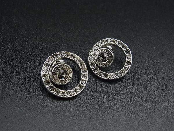 商品情報 ブランド名 COACH コーチ 状態ランク ABランク(美品) ライン カラーシルバー系 素材 サイズ W 約1.4cm　H 約1.4cm ポケット 付属品画像内にあるものが全てになります シリアル及び刻印 状態使用感小　擦れ小　...