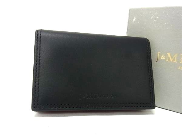 商品情報 ブランド名 J&M DAVIDSON ジェイアンドエムデヴィッドソン 状態ランク Aランク(極美品) ライン カラーブラック系 素材 レザー サイズ(cm) W 約10cm　H 約6.5cm　D 約1cm サイズ(inch) ポケ...