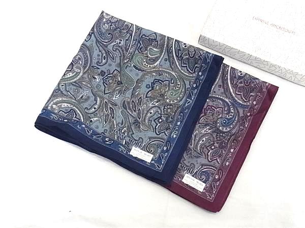 商品情報 ブランド名 HANAE MORI ハナエモリ 状態ランク Sランク(未使用品) ライン カラーブルー系×グレー系 素材 コットン100％ サイズ(cm) W 約43.5cm　H 約44.5cm サイズ(inch) ポケット 付属品...