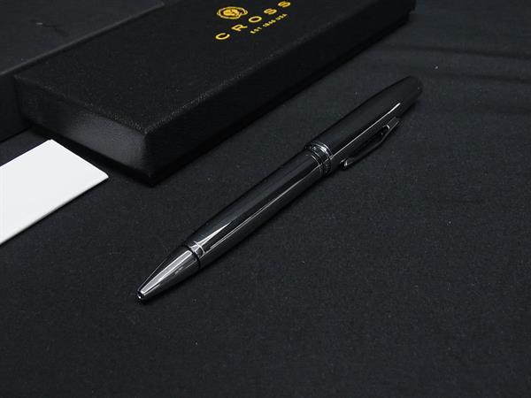 商品情報 ブランド名 CROSS クロス 状態ランク Aランク(美品) ライン カラーシルバー系 素材 サイズ 全長:約14.1cm ポケット 付属品画像内にあるものが全てになります シリアル及び刻印 状態使用感小　擦れ小　小傷筆記確認済み...