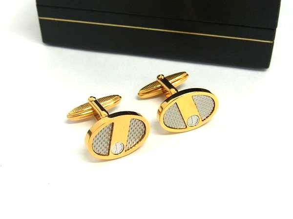 商品情報 ブランド名 dunhill ダンヒル 状態ランク ABランク(美品) ライン カラーゴールド系×シルバー系 素材 サイズ W 約1.8cm　H 約1.2cm ポケット 付属品画像内にあるものが全てになります シリアル及び刻印 状態...