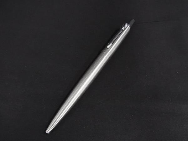 商品情報 ブランド名 PARKER パーカー 状態ランク Bランク ライン カラーシルバー系 素材 サイズ(cm) 全長:約12.8cm サイズ(inch) ポケット 付属品画像内にあるものが全てになります シリアル及び刻印 状態使用感　擦...