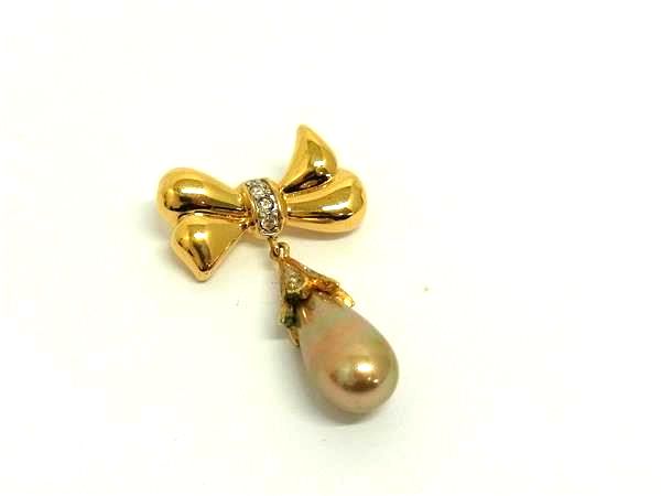 商品情報 ブランド名 NINA RICCI ニナリッチ 状態ランク Bランク ライン カラーゴールド系 素材 サイズ W 約2.2cm　H 約4cm ポケット 付属品画像内にあるものが全てになります シリアル及び刻印 状態使用感　擦れ小　小...