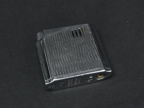 商品情報 ブランド名 CROWN NOVA クラウンノヴァ 状態ランク Bランク ライン カラーシルバー系 素材 サイズ(cm) W 約4.2cm　H 約4cm　D 約1.2cm サイズ(inch) W 約1.65inch　H 約1.57i...