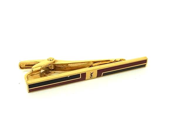 商品情報 ブランド名 YVESSAINTLAURENT イヴサンローラン 状態ランク ABランク(美品) ライン カラーゴールド系×ブラック系 素材 サイズ(cm) 全長:約5.2cm サイズ(inch) 全長:約2.05inch ポケット...