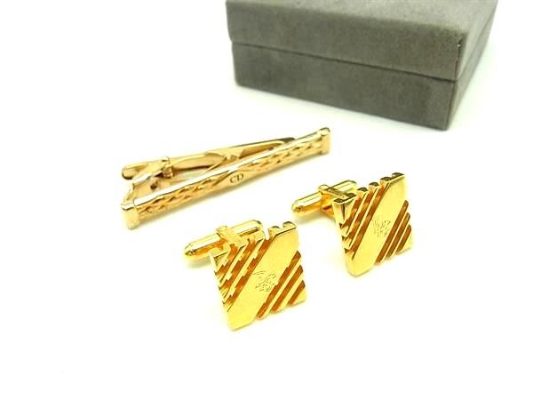 商品情報 ブランド名 ChristianDior クリスチャンディオール 状態ランク ABランク(美品) ライン カラーゴールド系 素材 サイズ W 約1.5cm　H 約1.5cm ポケット 付属品画像内にあるものが全てになります シリアル...