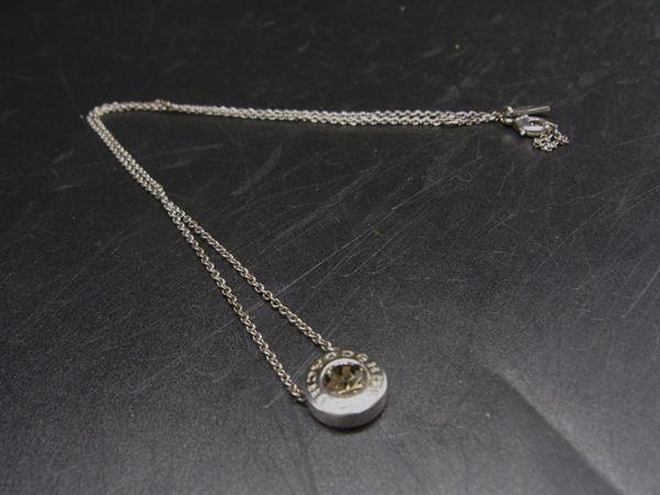 商品情報 ブランド名 COACH コーチ 状態ランク ABランク(美品) ライン カラーシルバー系 素材 サイズ 全長:約45cmトップ W約1cm H約1cm ポケット 付属品画像内にあるものが全てになります シリアル及び刻印 状態使用感...