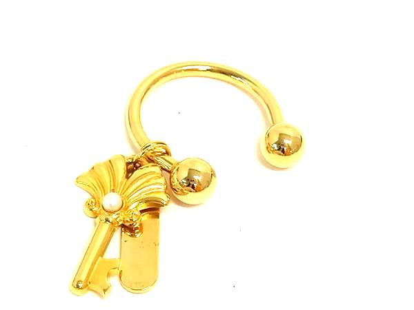 商品情報 ブランド名 MIKIMOTO ミキモト 状態ランク ABランク(美品) ライン カラーゴールド系 素材 サイズ W 約3.1cm　H 約3.5cmパール約4mm ポケット 付属品画像内にあるものが全てになります シリアル及び刻印 ...