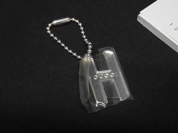 商品情報 ブランド名 GUCCI グッチ 状態ランク Sランク(未使用品) ライン カラーシルバー系 素材 SV925 サイズ 全長 約5.5cmチャーム W 約1.5cm　H 約2.5cm ポケット 付属品画像内にあるものが全てになります...
