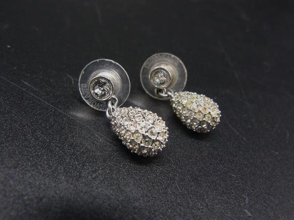 商品情報 ブランド名 SWAROVSKI スワロフスキー 状態ランク ABランク ライン カラーシルバー系 素材 サイズ(cm) W 約0.7cm　H 約2cm サイズ(inch) ポケット 付属品画像内にあるものが全てになります シリアル...